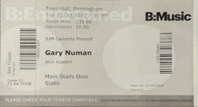 Gary Numan – Birmingham, Town Hall, England 10th October 2023 (UK ...